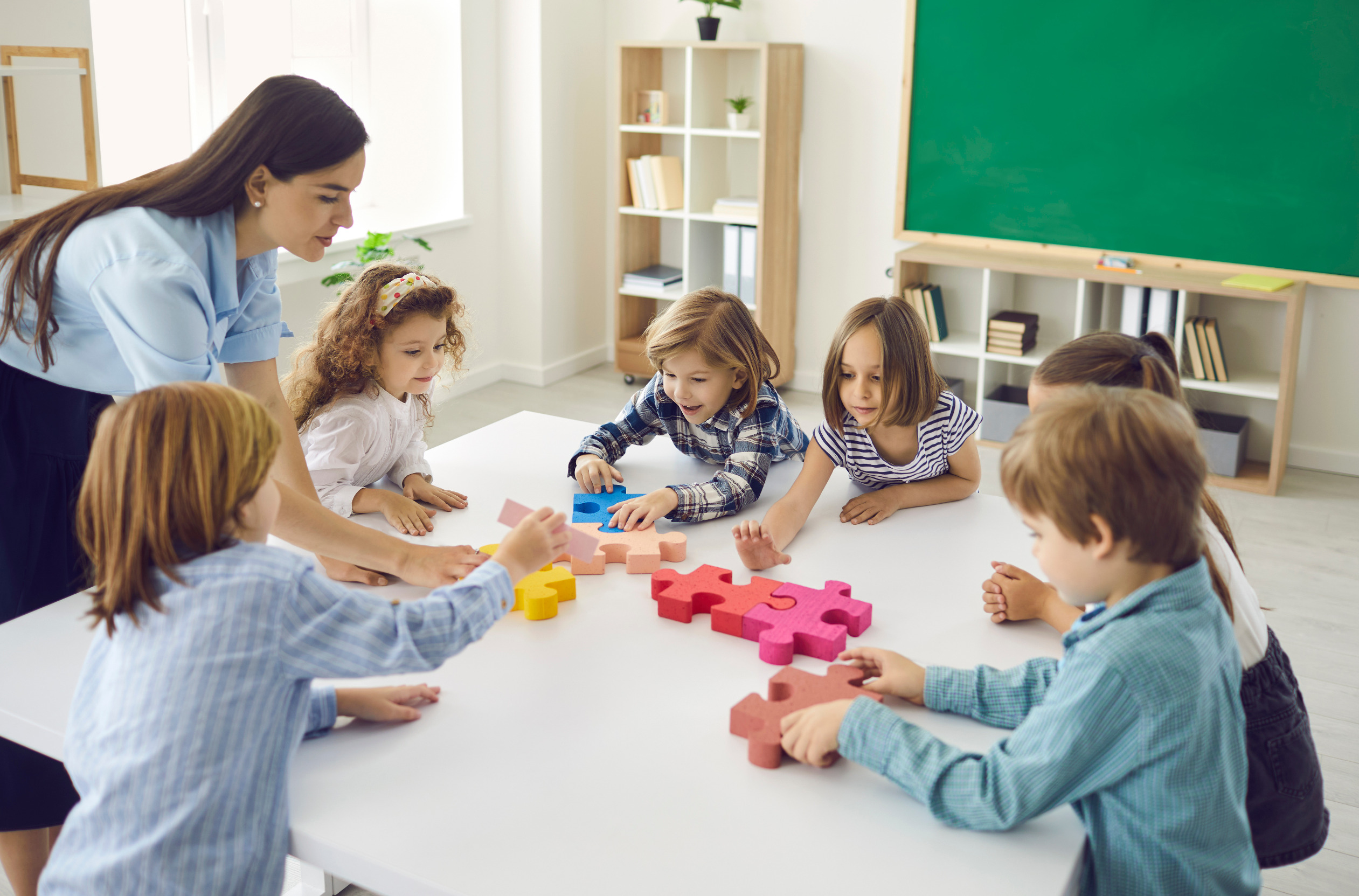 Why Autistic Children Echo Sounds And Words: A Guide To Echolalia And ... Why Autistic Children Echo Sounds And Words: A Guide To Echolalia And ...